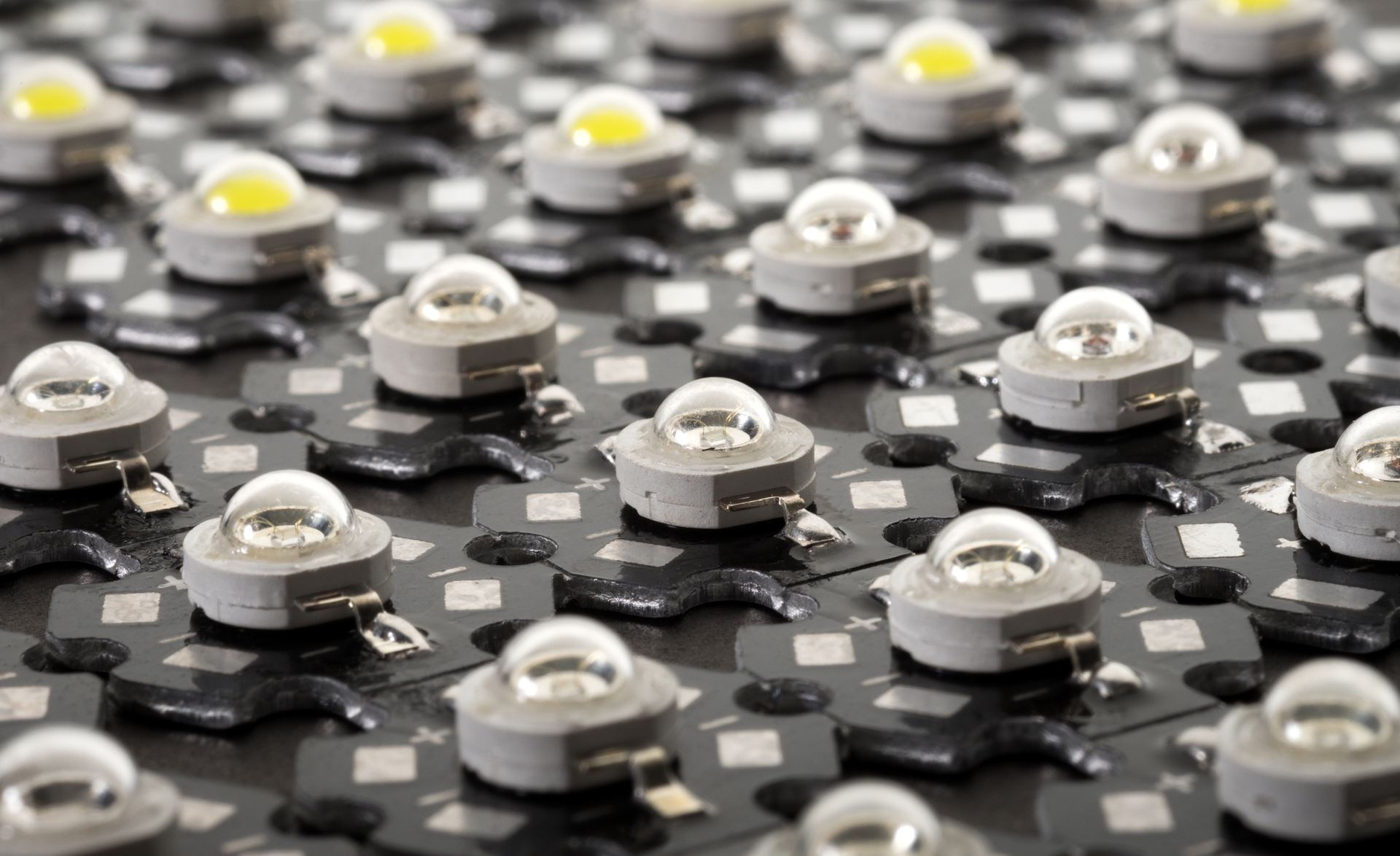 DOE Identifies Research & Development Opportunities in LED and OLED ...